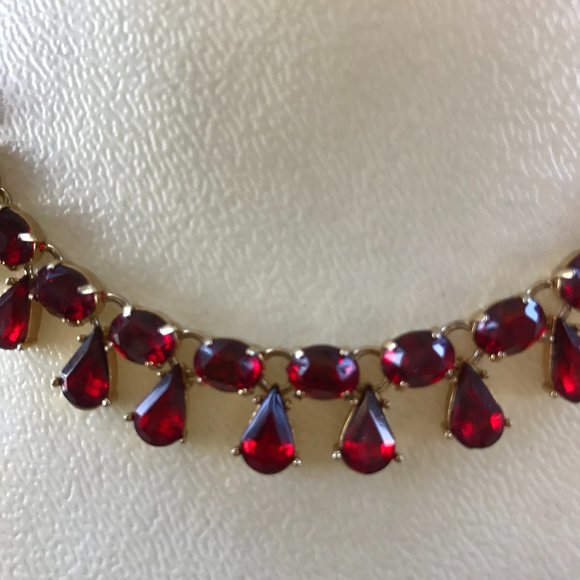 UNKNOWN | Jewelry | Vintage Red Rhinestone Necklace | Poshmark